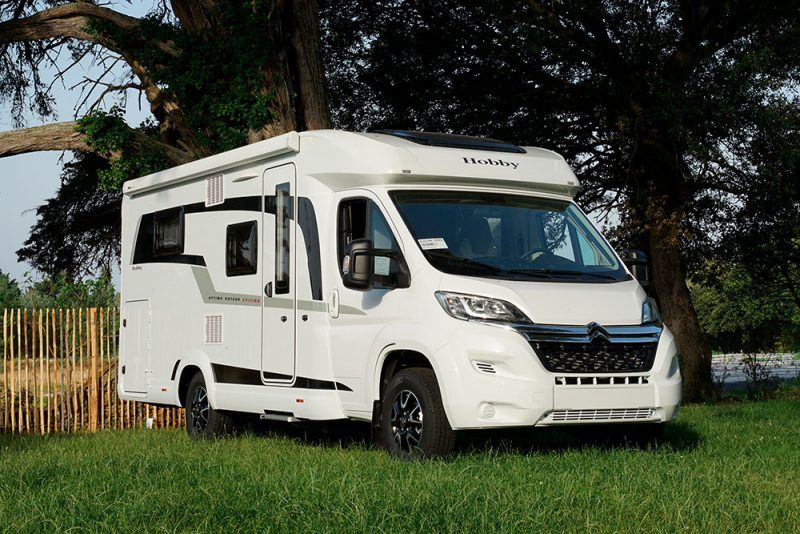 Hobby 2020 : V65 GQ, le lit central sur profilé étroit | Campingcarlesite