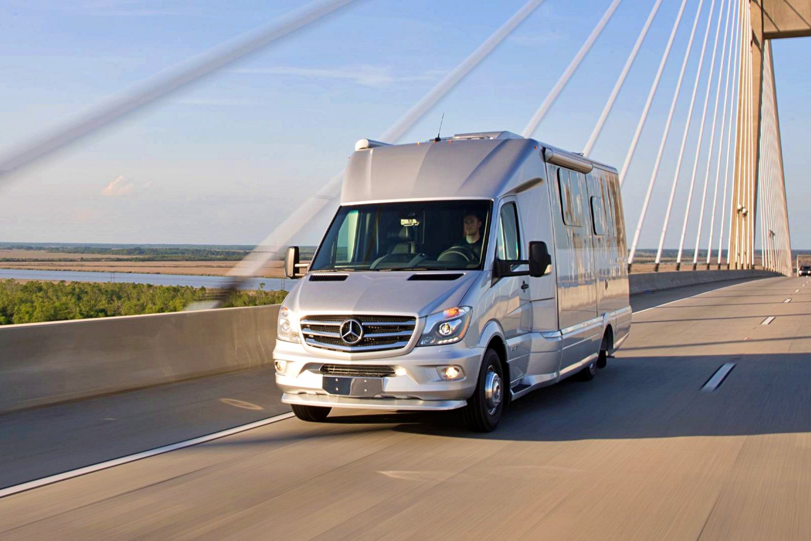Atlas, un luxueux Mercedes Sprinter signé Airstream | Campingcarlesite