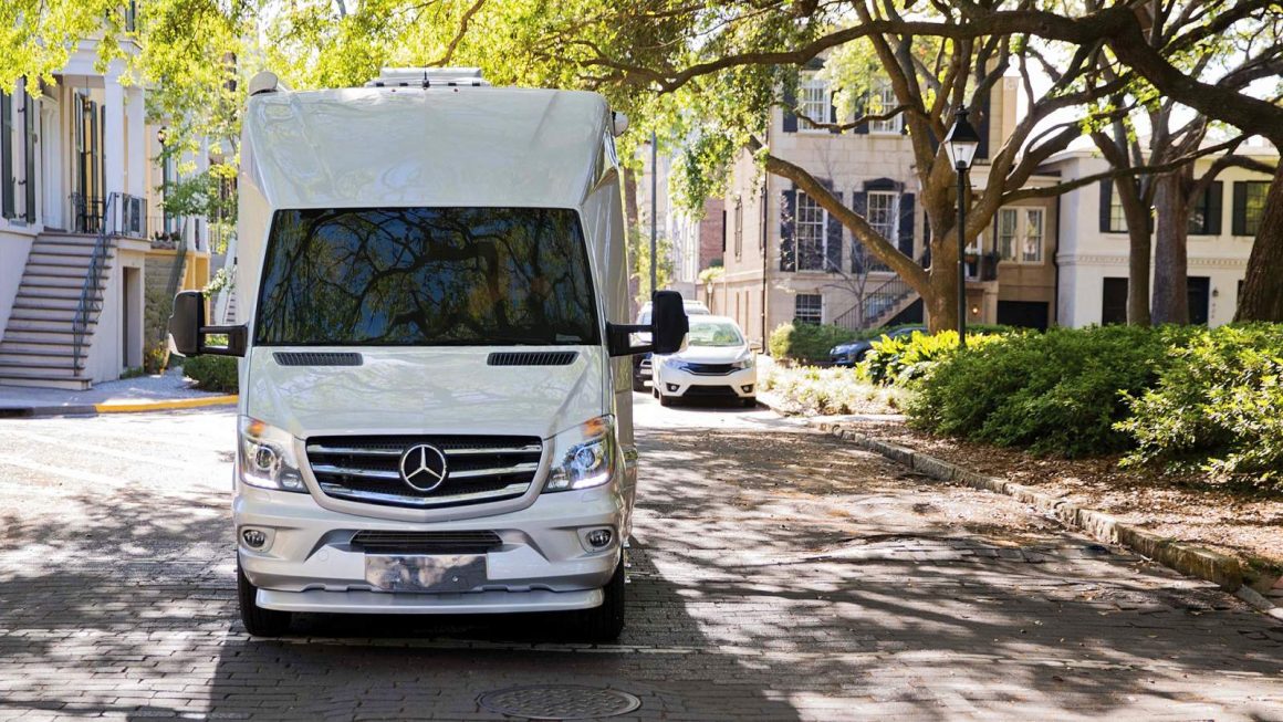 Atlas, un luxueux Mercedes Sprinter signé Airstream | Campingcarlesite
