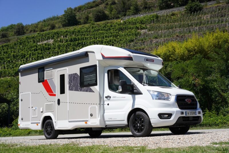 Challenger – une montée en gamme sur Ford Transit | Campingcarlesite