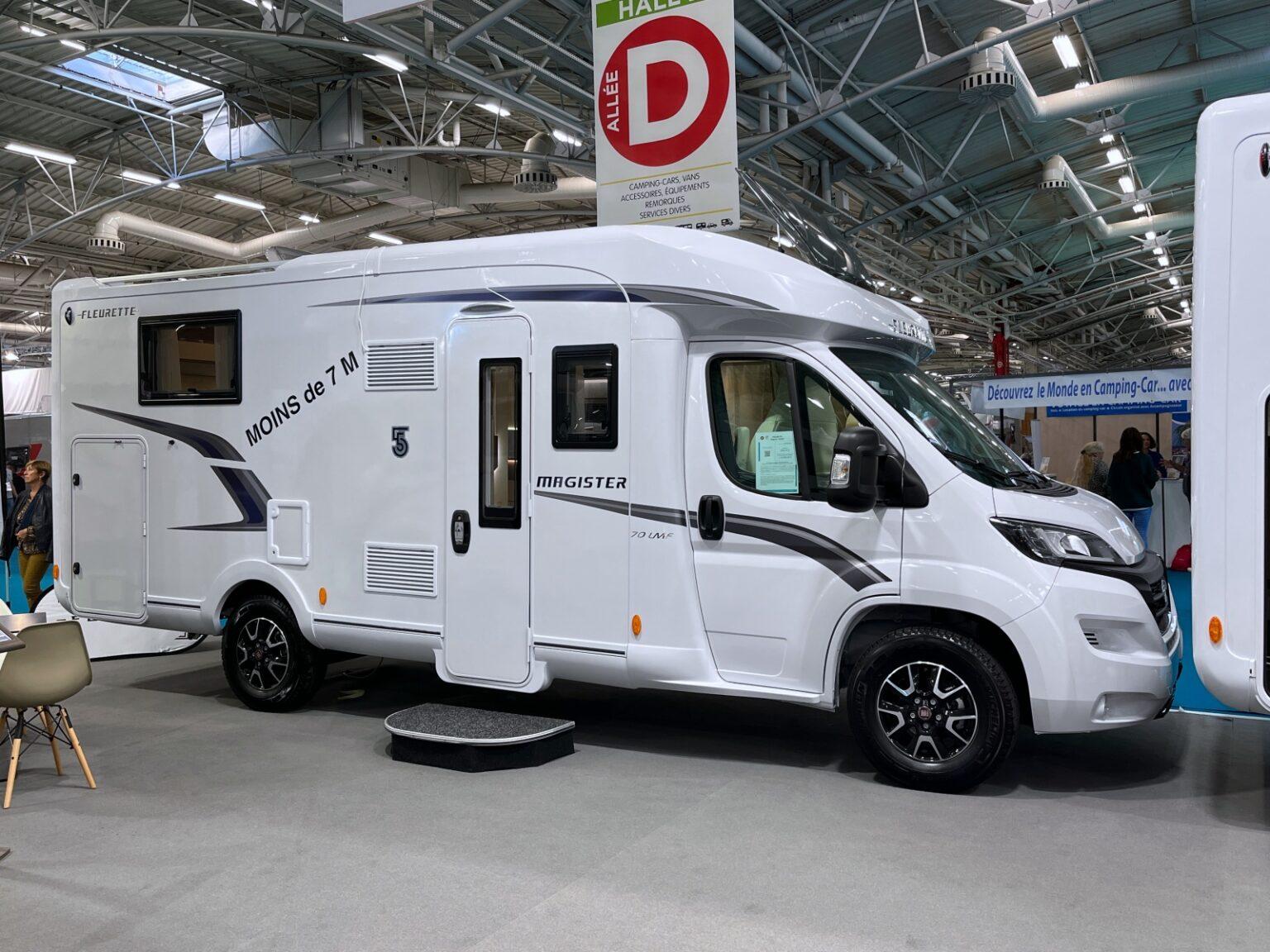 Fleurette Magister 70 LMF : un compact à lit central bien agencé | Campingcarlesite