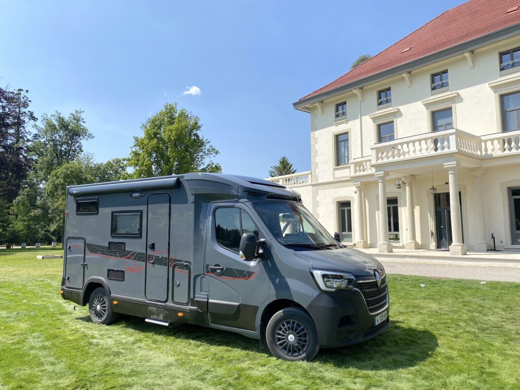 Challenger convoque le Renault Master pour sa gamme S "Etape Edition ...