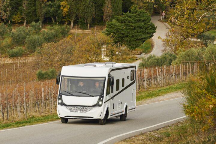 Premières images du nouvel intégral LAIKA Kosmo H 1409 | Campingcarlesite