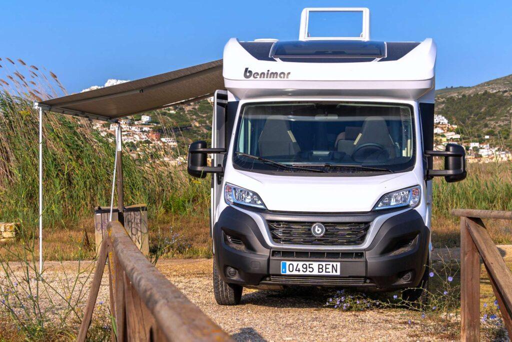 Le profilé Benimar TESSORO T495 passe de UP sur Ford à ESSENTIAL sur ...