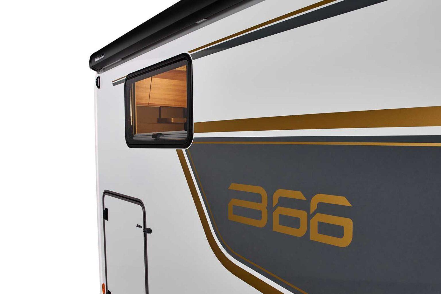 Camping-cars Bürstner B66 : du cuir, du lithium et la boite auto ...