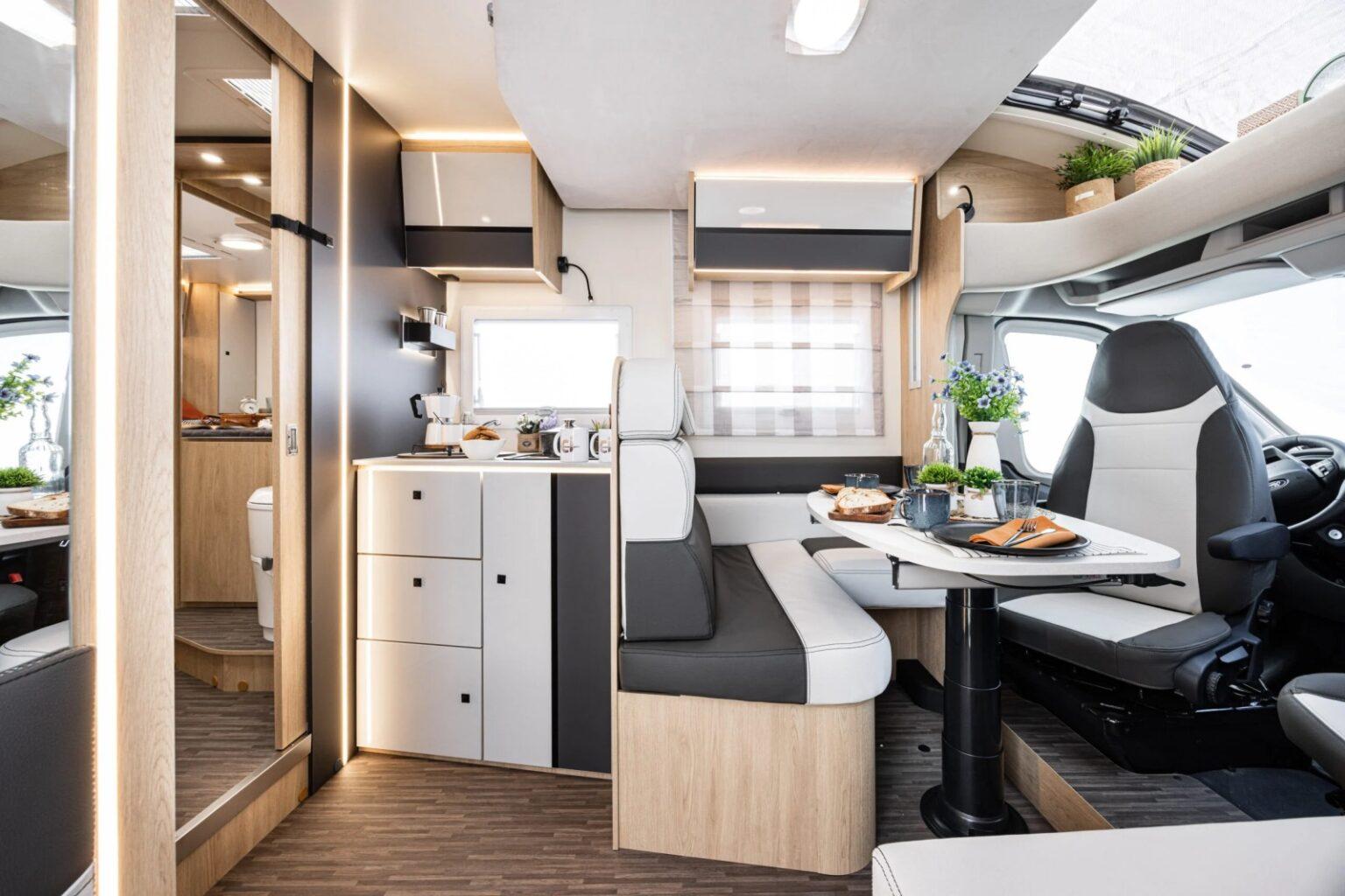 Carthago chic c-line : des poids lourds de référence au style allégé ...