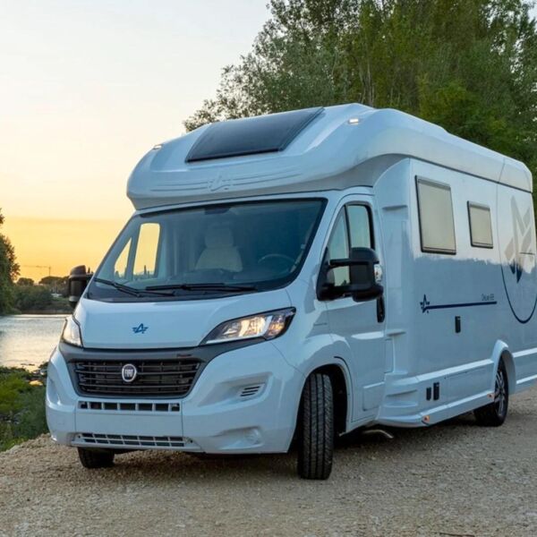 Atlantis, spécialiste du camping-car monocoque en carbone, bientôt ...