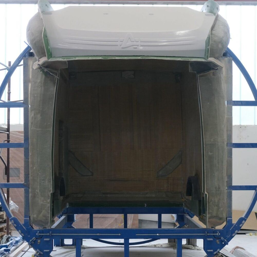 Atlantis, spécialiste du camping-car monocoque en carbone, bientôt ...